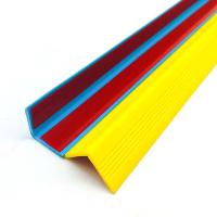 China Customize Size Yellow Silicone Rubber Sealing Strip For L Shaped Edge Wrapped Glass Door for sale