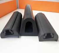 China Boats and Ships Universal Rubber Fender with ISO/TS 16949 Certification for sale