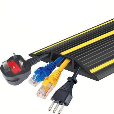 China EPDM Weatherproof Easy Cut Replacement Strip with Black Yellow Line Color for sale