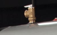 China Simple Structure Heat Pipe Solar Water Heater With Copper Heat Tube 6 Bar for sale