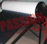 China Galvanized Steel Homed Vacuum Tube Solar Water Heater Thermosiphon 200L Capacity for sale