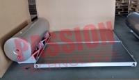 China 250 L High Efficient Flat Plate Solar Water Heater With Two Collector Galvanized Steel Bracket for sale