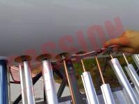 China Roof Mounted Heat Pipe Solar Water Heater for sale