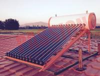 China Roof Mounted Heat Pipe Solar Water Heater for sale