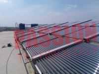 China Colored Steel Manifold Vacuum Tube Solar Collector For Large Capacity Water Heating for sale