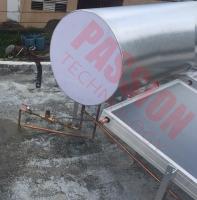 China 250 L Thermosyphon Blue Titanium Solar Home Heating System With Stainless Steel Bracket for sale