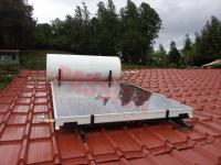 China High Performance Flat Plate Solar Water Heater Blue Titanium Collector White Outer Tank for sale