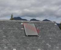 China Pressure Blue Titanium Flat Plate Solar Geysers Flat Panel Solar Collector for sale