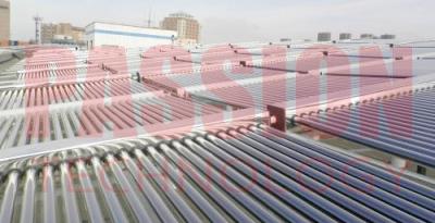 China Horizontal Type Solar Vacuum Tube Collector , 2000L Centralized Solar Hot Water System for sale