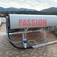 China 250L Flat Plate Solar Water Heater 2m2 Pressurized Solar Heating Flat Collector for sale