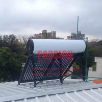 China White Tank Solar Geyser Vacuum Tube Solar Water Heater 304 201 Solar Collector for sale