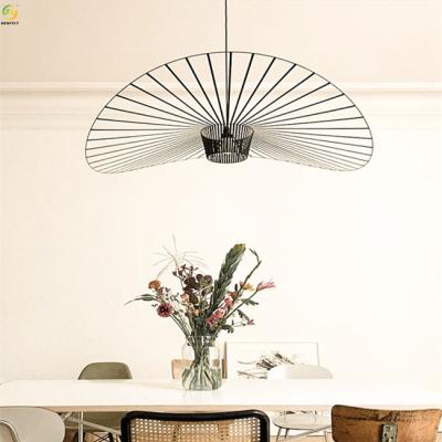 China Home/Hotel Metals Art Black White E27 Application Nordic Pendant Light for sale