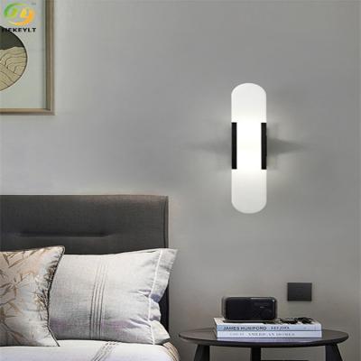 China Used For Home/Hotel/Showroom G4 Creative Fashionable Nordic Wall Light for sale