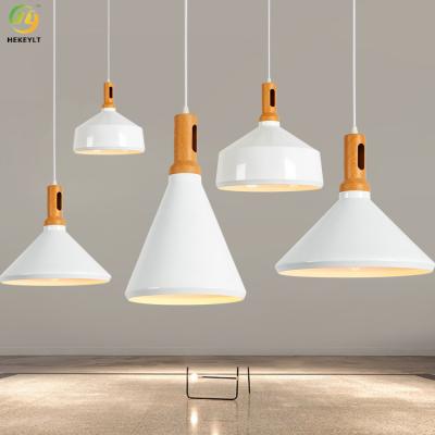 China E26 Aluminum Wood Modern Pendant Light For Hotel Living Room for sale