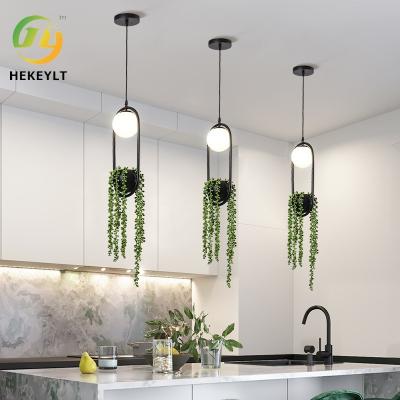 China Nordic Vintage Plant Chandelier Iron Art Personality Creative Aisle Restaurant Cafe Bar Chandelier for sale