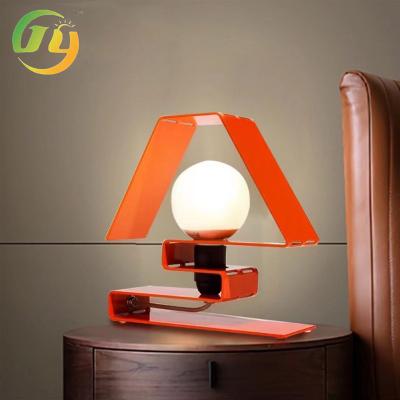 China Bedside Bedroom Iron Table Lamp for sale