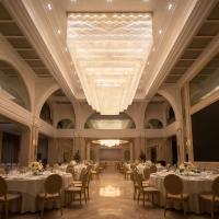 China JYLIGHTING Luxury Tiered Rectangular Crystal Chandelier, Custom Metal‑Framed Ceiling Lamp for Grand Lobby and Commercial Interior Projects for sale