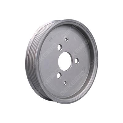 China 06D145255B Power Steering Pump Pulley for AUDI A4 A5 A6 Q5 2.0T for sale