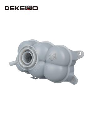 China 4M0121403F 4M0121403D 4M0121403H Car Parts Coolant Expansion tank for VW Touareg AUDI Q7 Q8 2.0T for sale