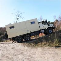 China Overland Expedition Camping with 20ft Customizable FRP Truck Camper Shell and Windows for sale
