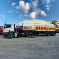 China 2 Axles 30400L 23t Capacity Carbon Steel Fuel and Refuel Tank Semi Trailer with Fuwa Axle 13t and Mechinical Suspension for Fuel and Diesel Transit in Downtown for sale