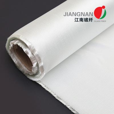 China Heat Resistant Satin Weave E Glass Fiberglass Fabric 3784 850g High Strength for sale