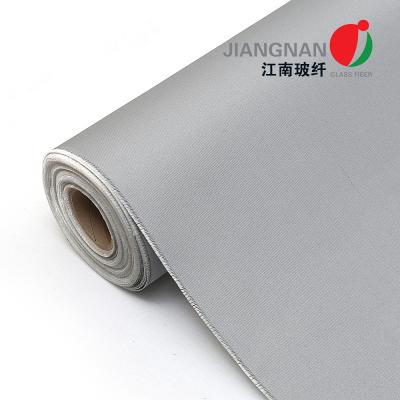 China 0.2mm Waterproof Anti Corrosion Plain Weave Silicone Coated Fiberglass Fabric for sale