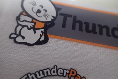 China Anti Sublimation Heat Transfer Fabric Labels For Work Wear Shinny And Matte Logo for sale