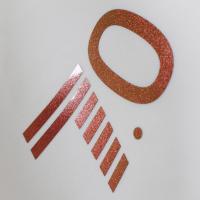 China Glossy Screen Printed Silicone Heat Transfer Labels - Vibrant Colors, Soft & Washable for Fashion Apparel for sale