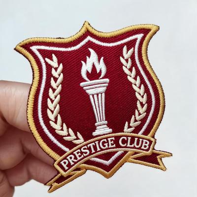 China Custom Embroidered Patches Heat Transfer Designed for Durable Washable with Multiple Color Options for Ski Wear and Uniforms for sale