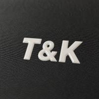 China Eco Friendly Heat Transfer Clothing Labels with Washable Durable Features and Customized Designs for Garment Shoes and Bags for sale