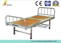 China Wooden Surface Steel Frame Medical Crank Hospital Bed With Plastic Bowls (ALS-M116) for sale