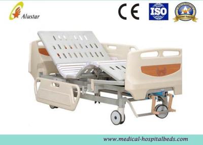 China Luxury ABS Guardrail Adjustable Medical Hospital Bed Equipment Double Cranks (ALS-M253) for sale