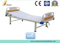 China Single Shake Bed Surface Medical Hospital Beds Without Railing (ALS-M103) for sale