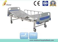 China Aluminum Alloy Guardrail Double Crank Medical Hospital Beds (ALS-M202) for sale