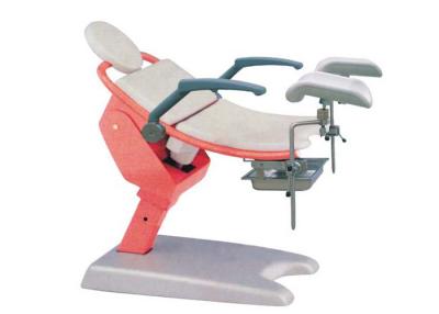 China Black Examination Couch Gynaecology Bed With Leg Rest Adjustment for sale