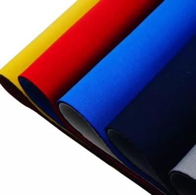 China 1-50mm Thick Neoprene Rubber Sheet - CR EPDM Butyl Natural Material, 135-140cm Width Range for sale