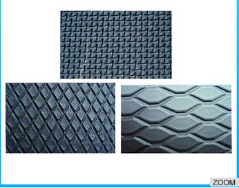 China Shark Skin SCR Scuba Neoprene Material 30% CR for Diving Suits 3300x1300mm 0.5-50mm Thickness for sale