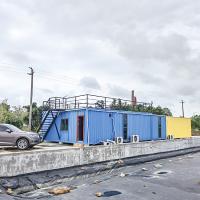 China Portable Living Prefabricated Container House For Agriculture Farm In Customized Color for sale