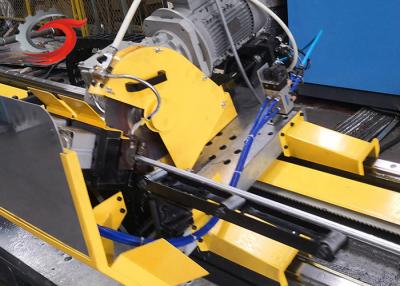China ERW Flying Cut Off Machine 40x80mm High Speed Cold Cut Saw for sale