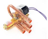 China Copper 4-Way Reversing Valve with Electromagnetic Coil for 1P-5P Air Conditioners Compatible with R22/R410A/R407C/R32 for sale