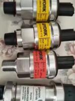 China 025-29583-000 YK High-Precision Pressure Transducer 0-2000 PSI 4-20mA ±0.25% FS for Refrigeration and HVAC Systems for sale