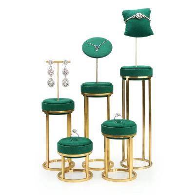 China Green Jewelry Organizer Tray Pendant Display Stand Necklace Holder Display for sale