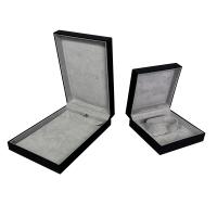 China SGS ROHS Two Shades Gray Bracelet Presentation Box Soft Paper Watch Gift Pack for sale