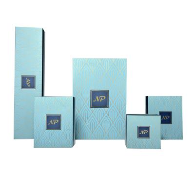 China Printed Luxury Branded Wedding Bridesmaid Boxes Card Paper Boxes For Girls for sale