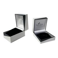 China Off White Pendant Ring Packaging Boxes Clamshell PU Jewellery Gift Box for sale