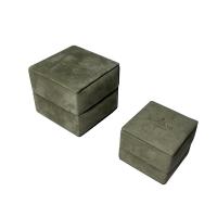 China Peagreen Soft Sponge Suede Jewelry Box Customized Velvet Pendant Box for sale