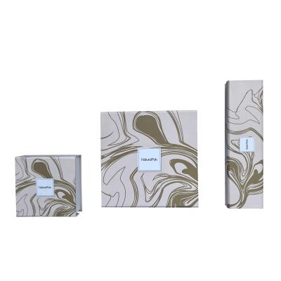 China ROHS Magnetic Closure Jewelry Box Artistic Printed Foldable Packaging Box for sale