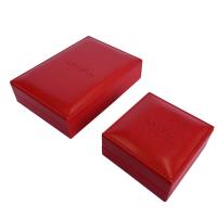 China Custom Red Leatherette Commemorative Coin Boxes 133*110*80mm for sale
