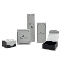 China Contrast Color Wrapover Paper Cardboard Box Magnet Closure Wallet Packaging Boxes for sale